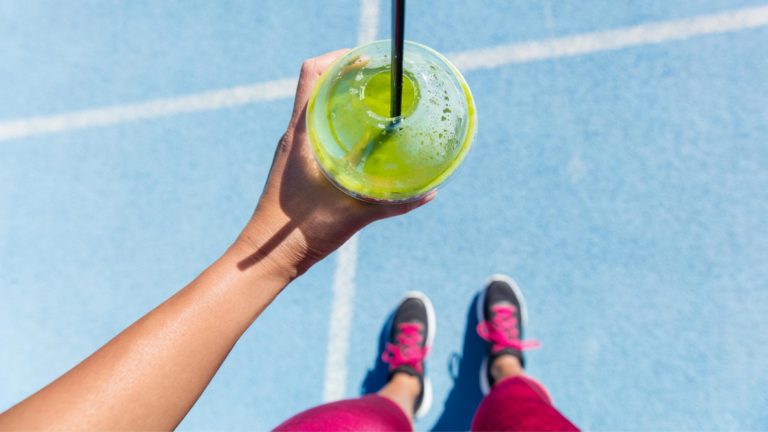 A Runner's Guide To Electrolytes: When To Take Them And How Much - RAVE ...